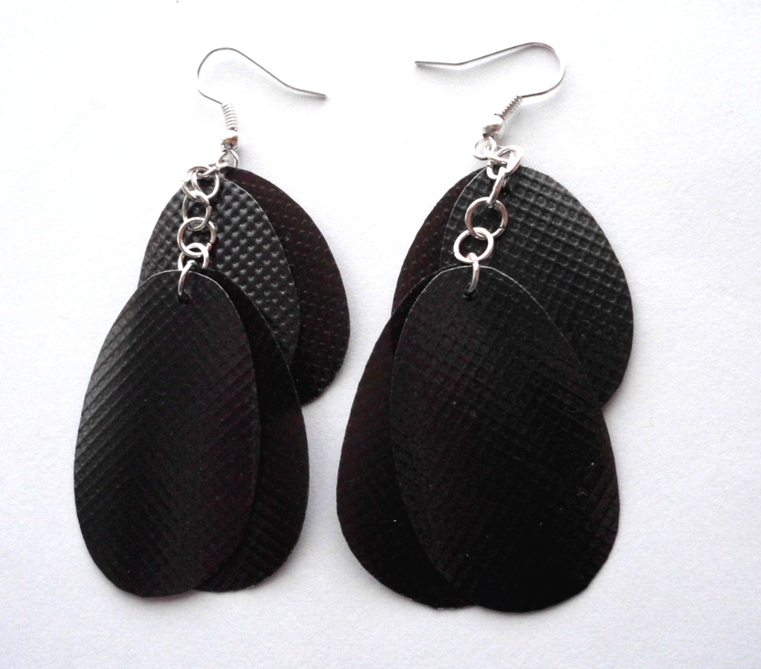 Upcycled Jewelry: Black Long Earrings Made Of Recycled Plastic Bottle ...